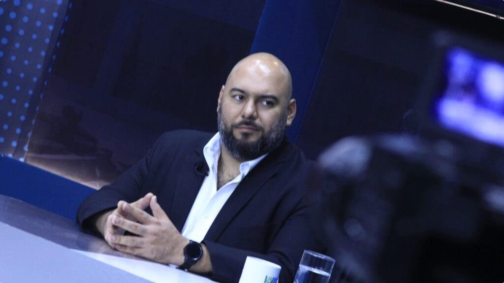 Carlos Saade afirma que ARENA continúa siendo una alternativa para los ...